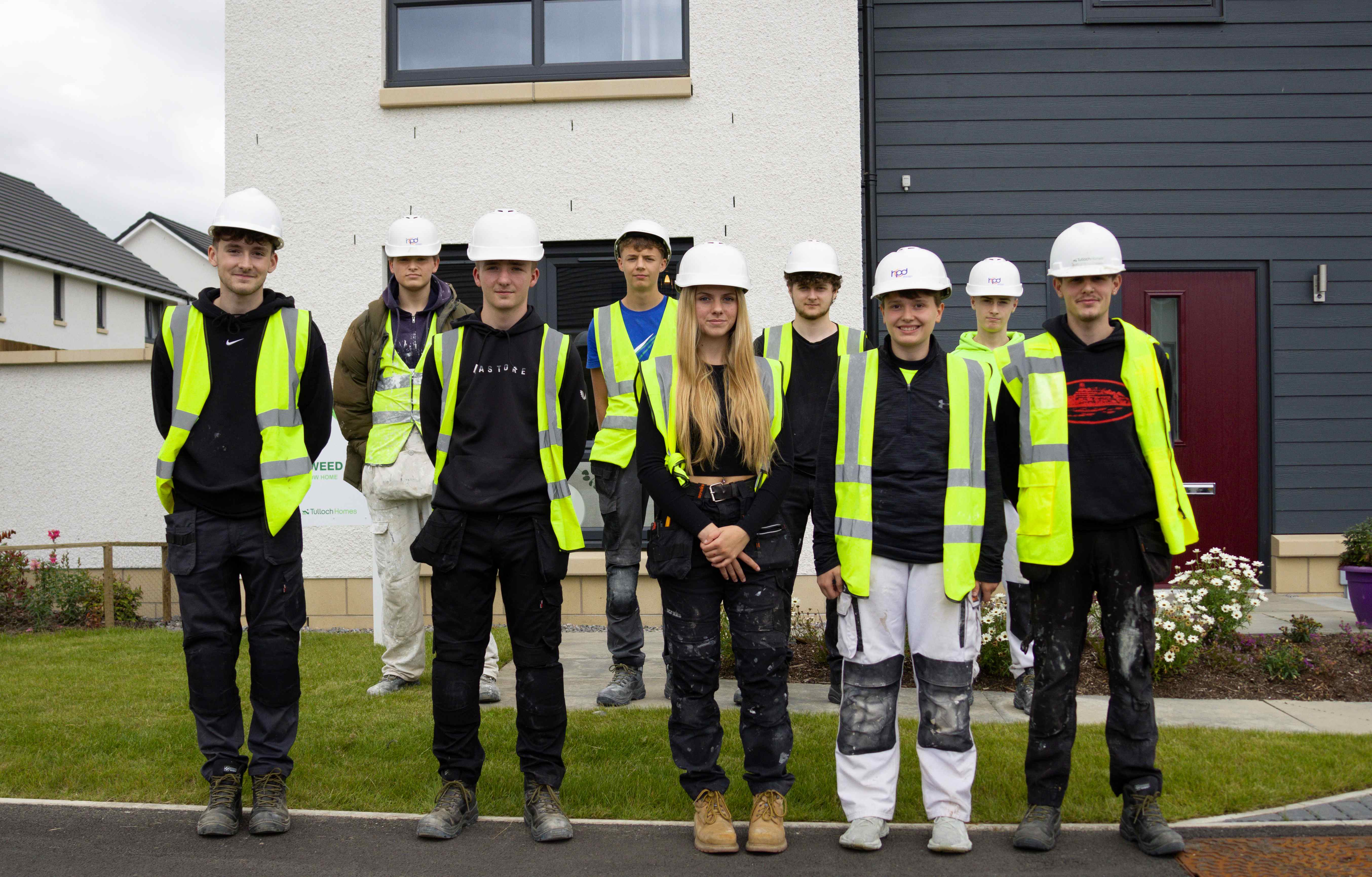 Tulloch Homes welcomes new apprentices | Scottish Construction Now